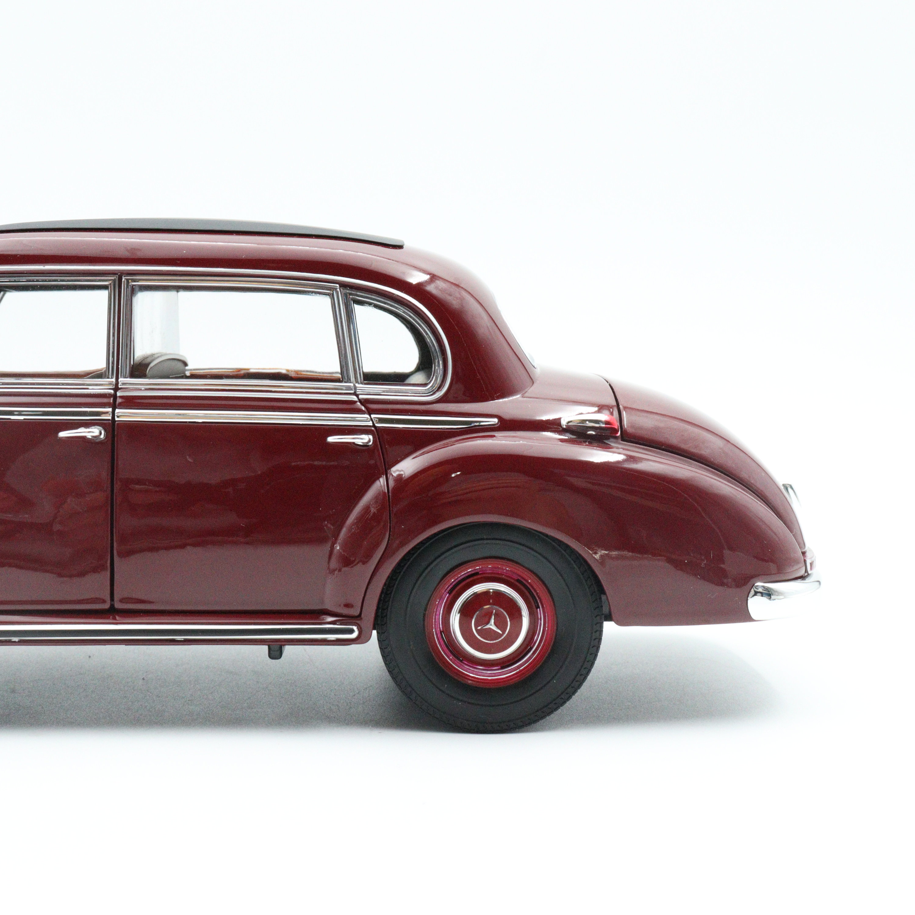 Norev Mercedes Benz 300 W 186 Model Carscale 1/18 Diecast Burgundy Car ...