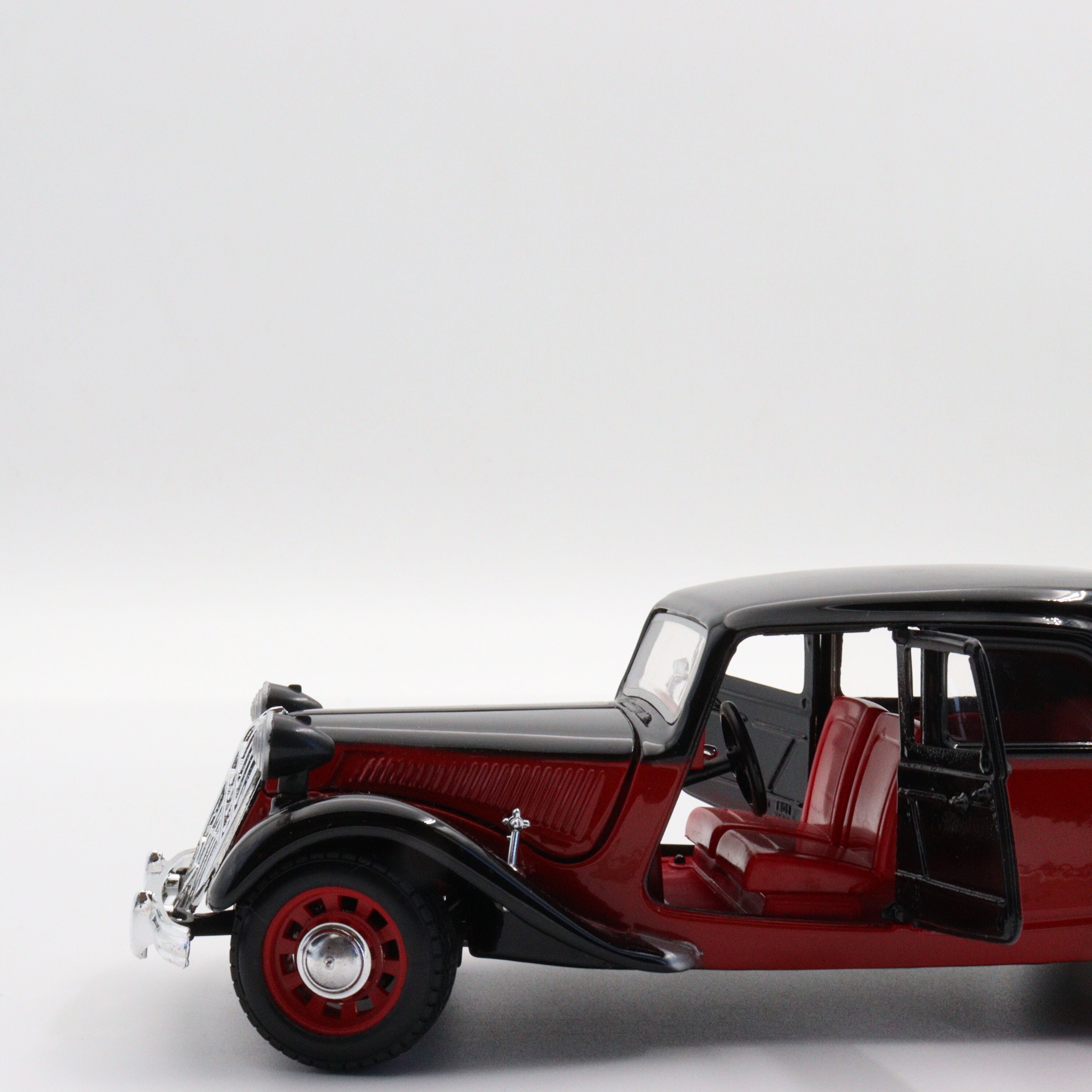 Burago Citroen 15cv 1938 Model Carscale 1:24 Diecast for ...