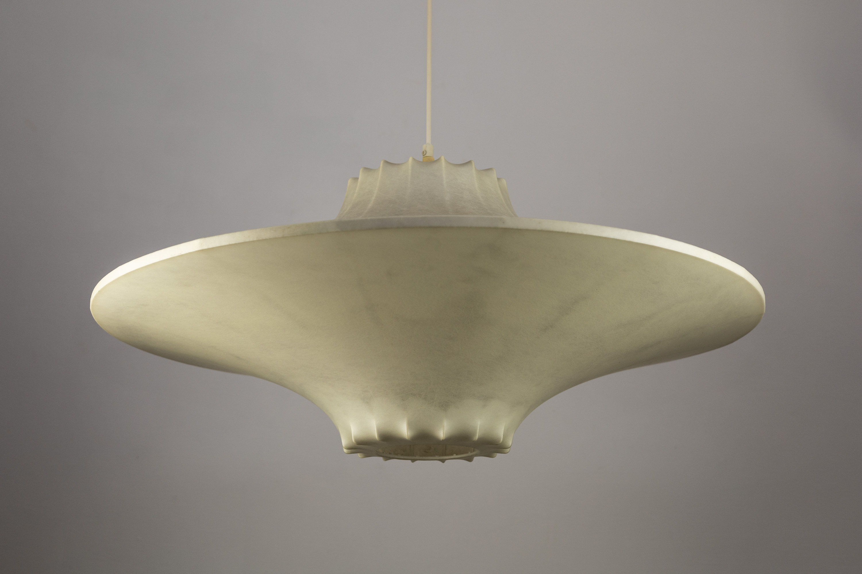 Vintage Cocoon Resin Lamp by Achille & Pier Castiglioni for Flos 1970s ...