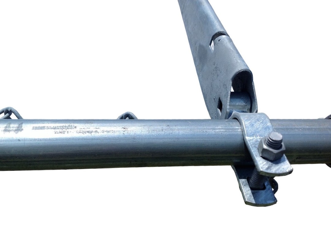 Extend-an-arm by Extend-a-post Barbwire Arm Extension - Welded 1-3/8 ...