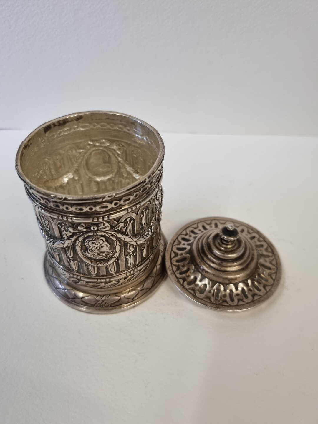 Circa 1897 Hanau Silver Wolf and Knell Tea Caddy/tobacco Cannister. - Etsy