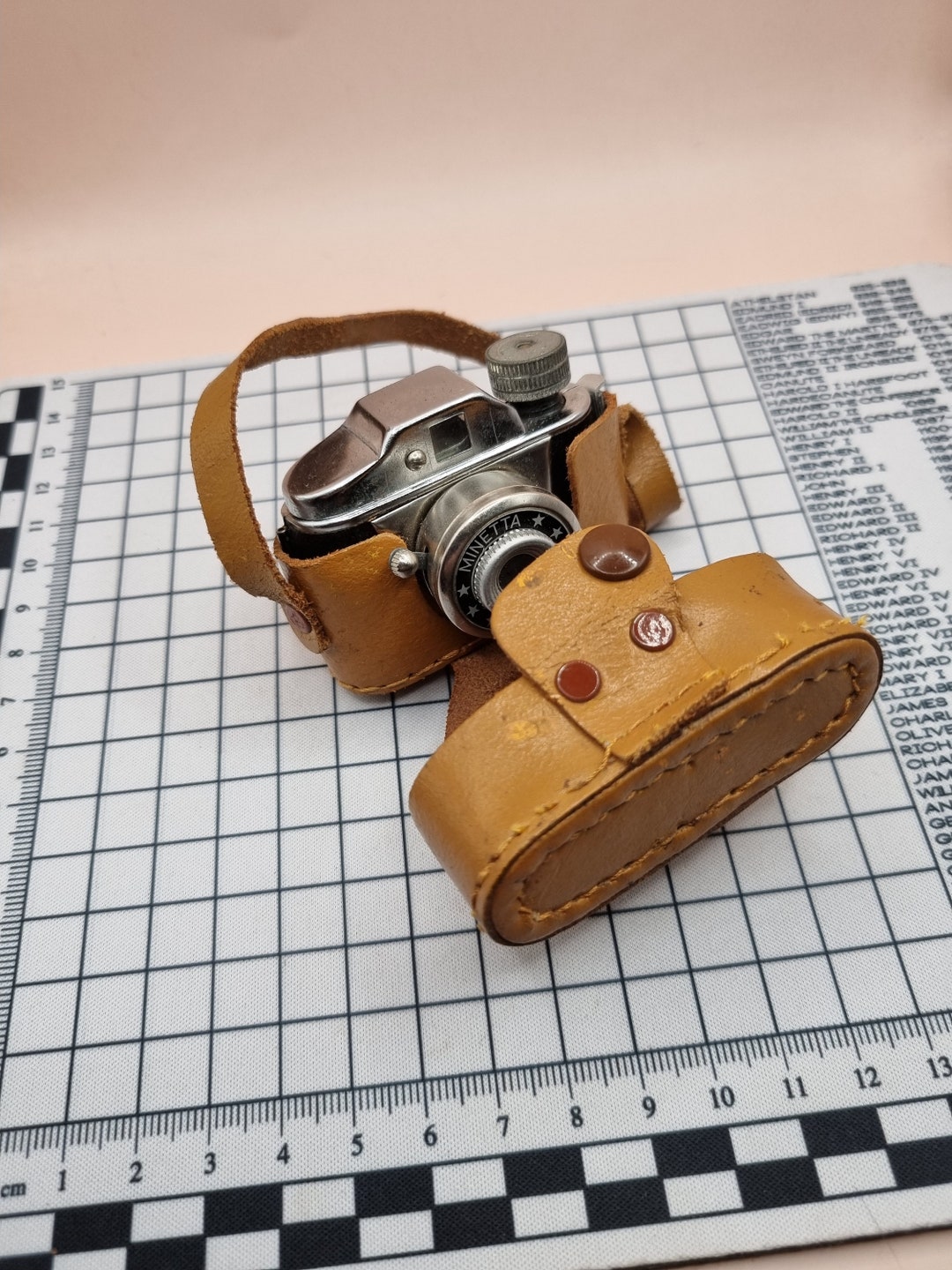 Mid Century Minetta Minature Spy Camera - Etsy