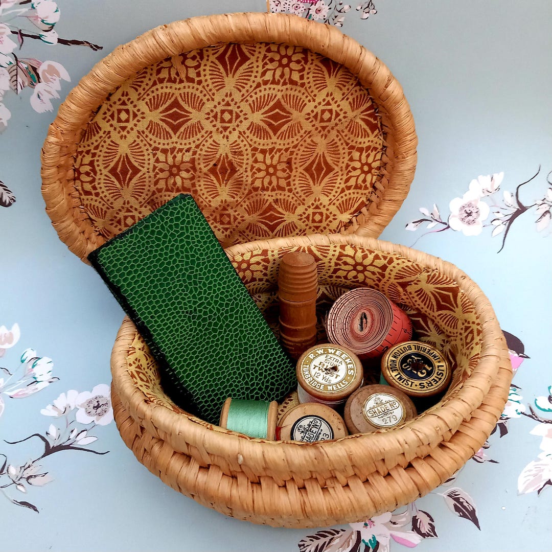 Woven Sewing Basket & Contents. Vintage Sewing Basket With Wooden ...