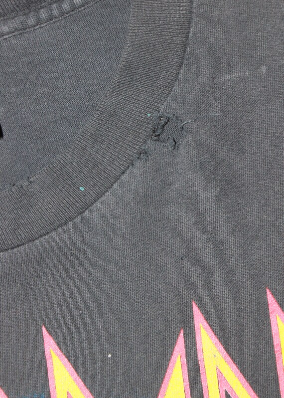 Def Leppard Tee - Gem