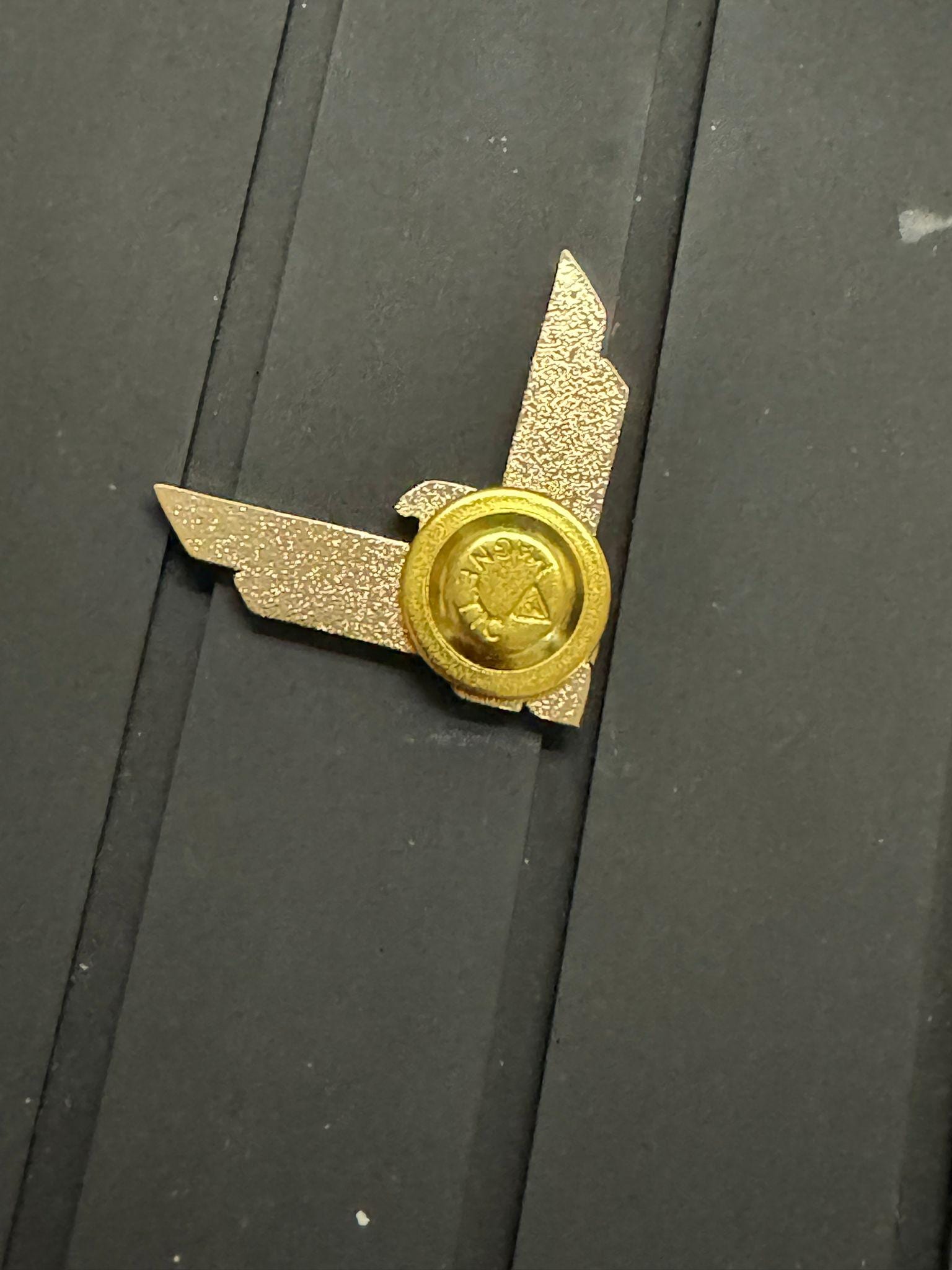 THE BEST Fan Made House Duke Falcon Chest and Collar Pins Prop Replica ...