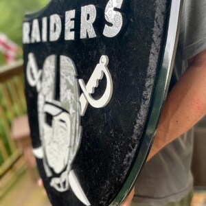 Las Vegas Raiders Black Velvet LED Sign - Etsy