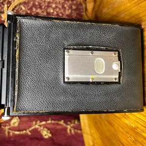 UNIFLEX I Medium Format 2 1/4"x2 1/4" Twin Lens Reflex Camera F.3.5 2 1 ...