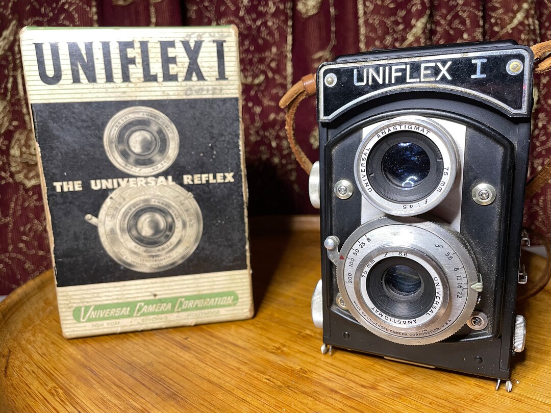 UNIFLEX I Medium Format 2 1/4"x2 1/4" Twin Lens Reflex Camera F.3.5 2 1 ...