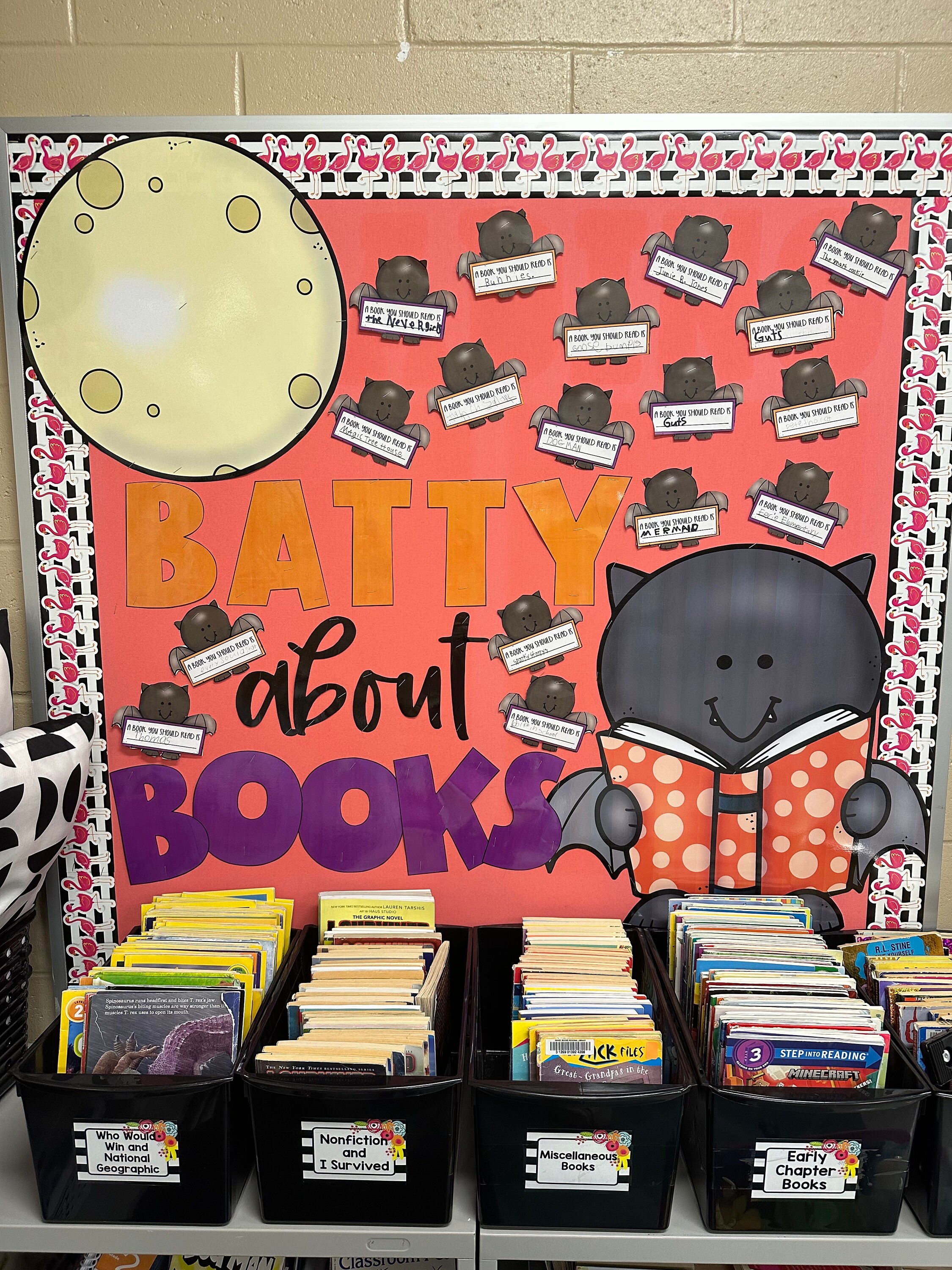 Batty About Books- October/ Halloween Bulletin Board and Door Kit - Etsy
