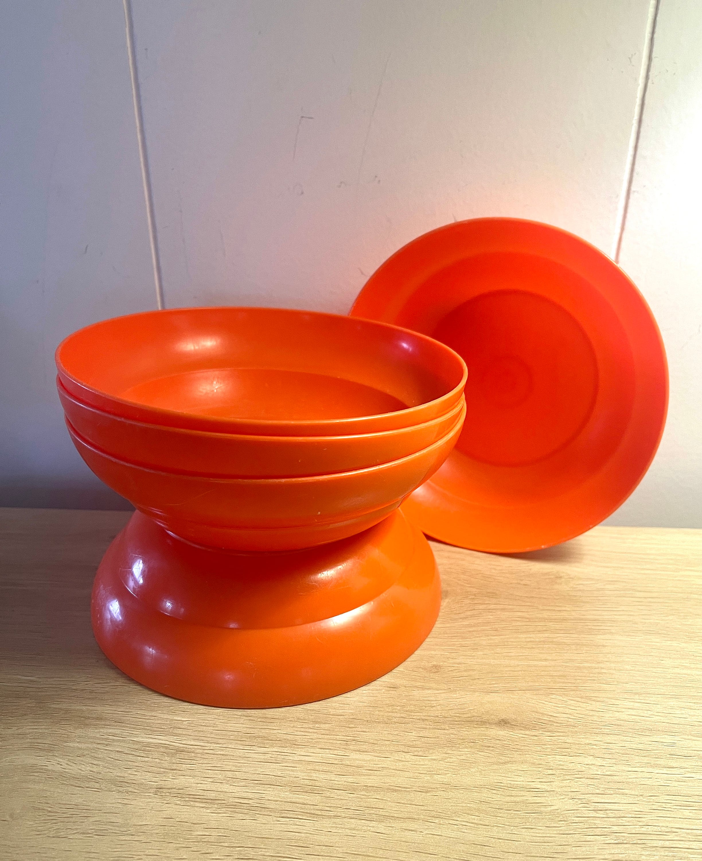 Vintage Orange 60/70s Tupperware Cereal Bowls & Cups Retro Kitchen ...