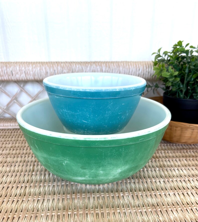 RARE 1945 Pyrex Original Opalware Primary Color Nesting Mixing Bowls ...