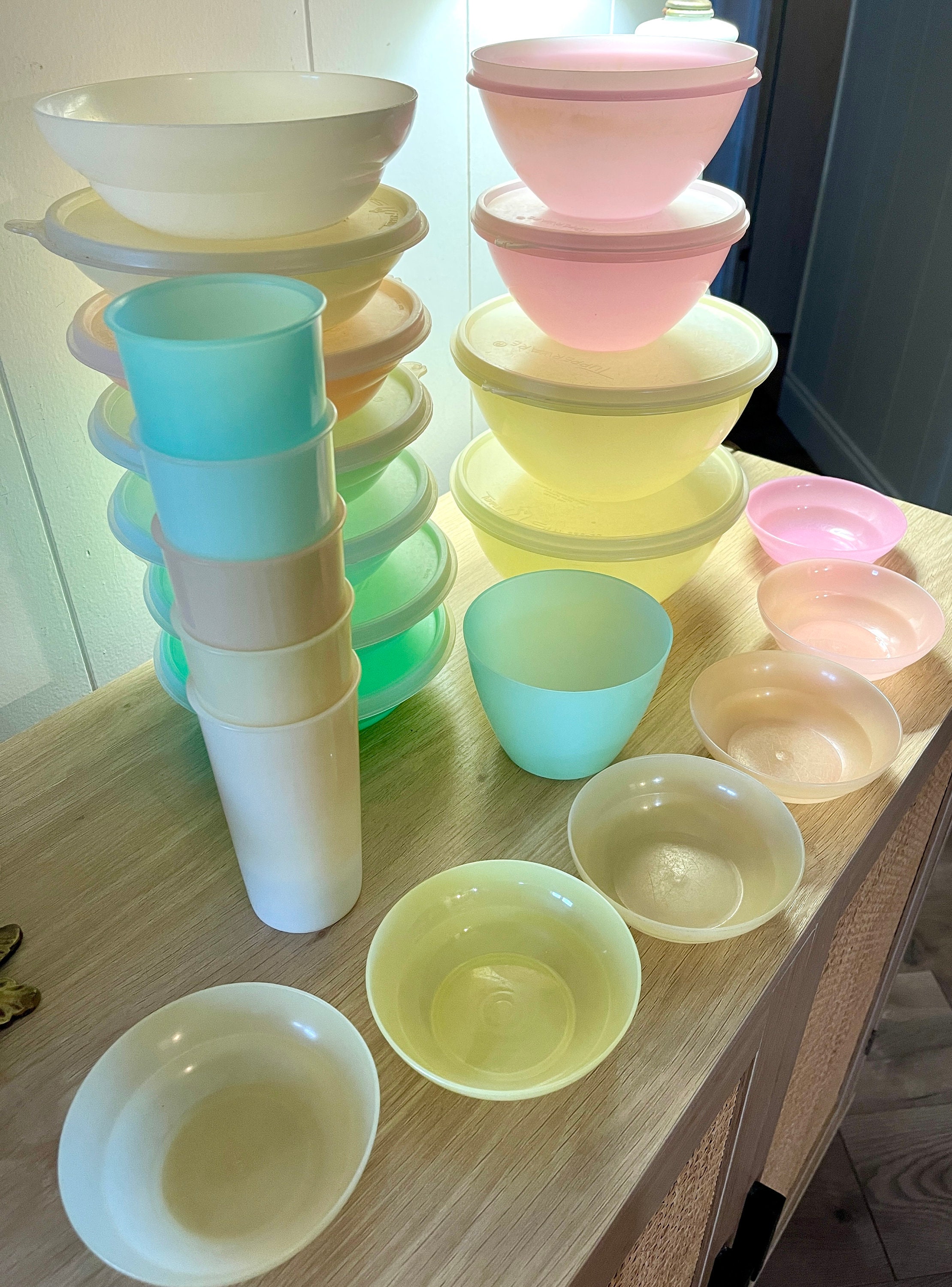 Vintage 50s 60s Pastel Tupperware Cereal Bowls Cups Storage Retro ...