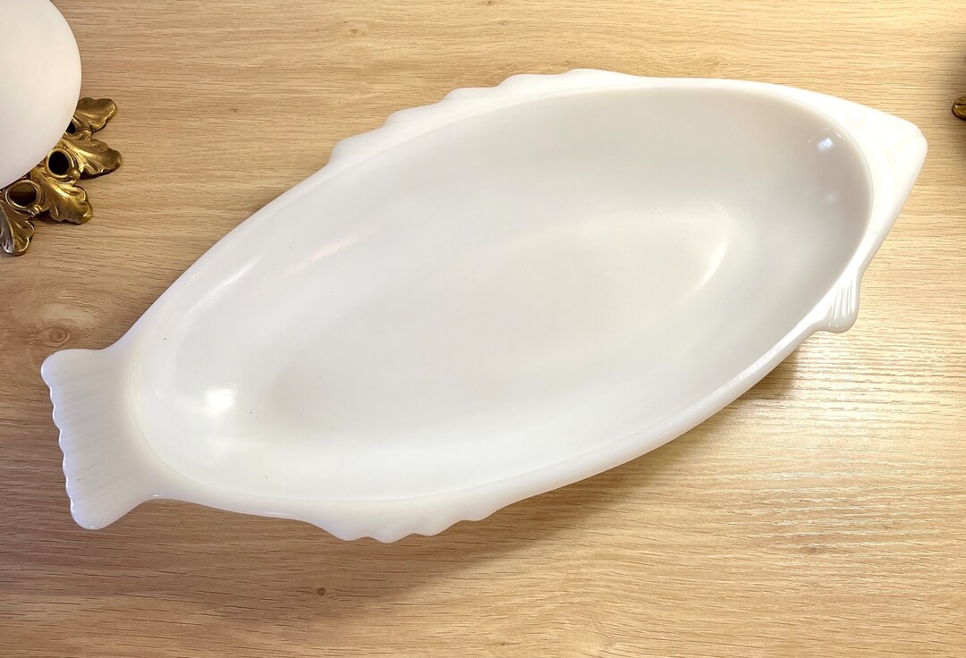 Vintage Glasbake Milk Glass Large Fish Serving Platter Dish 18 Retro Fish-fry Beach Decor Plate ...