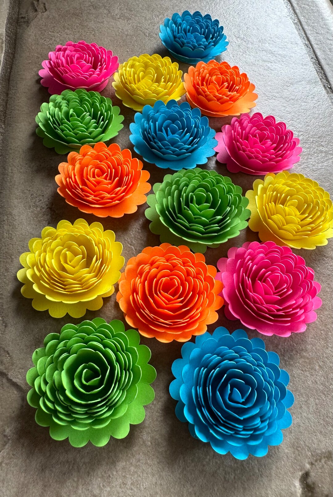 15pk NEW Neon Pinwheel Rolled Paper Flowers 1 Inch - Etsy