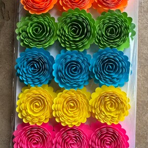 15pk NEW Neon Pinwheel Rolled Paper Flowers 1 Inch - Etsy