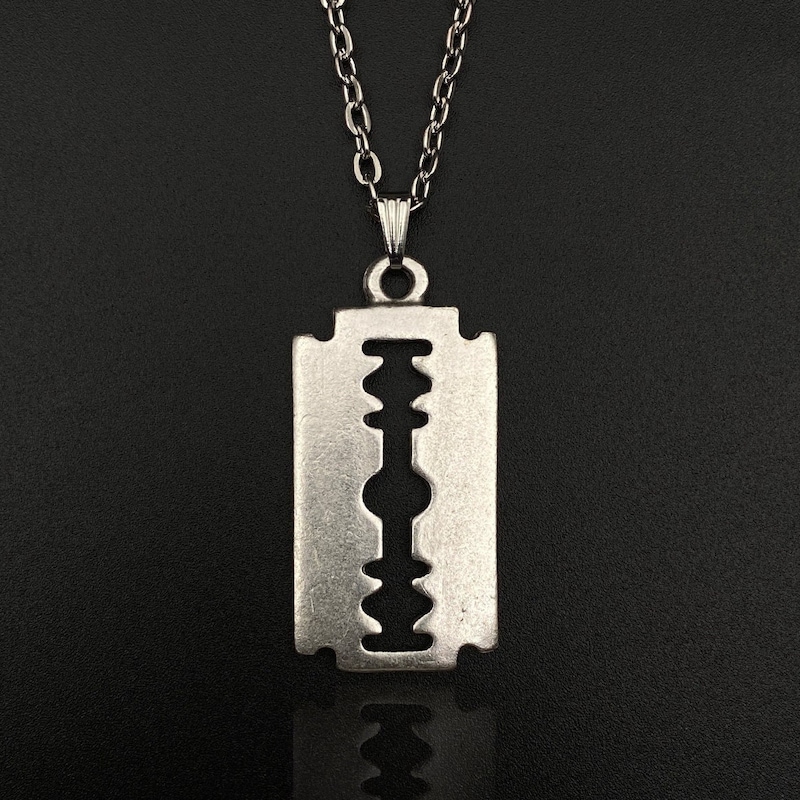 Grunge Necklace - Etsy