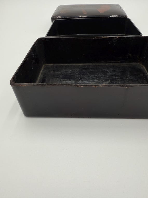 Vintage Japanese Black Lacquer Brown Fan Motif Box Co… - Gem