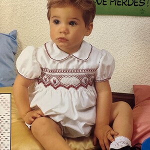 Muestras Y Motivos: Frunces Smock 10 - Spanish Smocking Magazine - Etsy