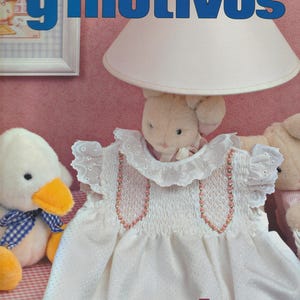 Muestras Y Motivos: Frunces Smock 14 - Spanish Smocking Magazine - Etsy