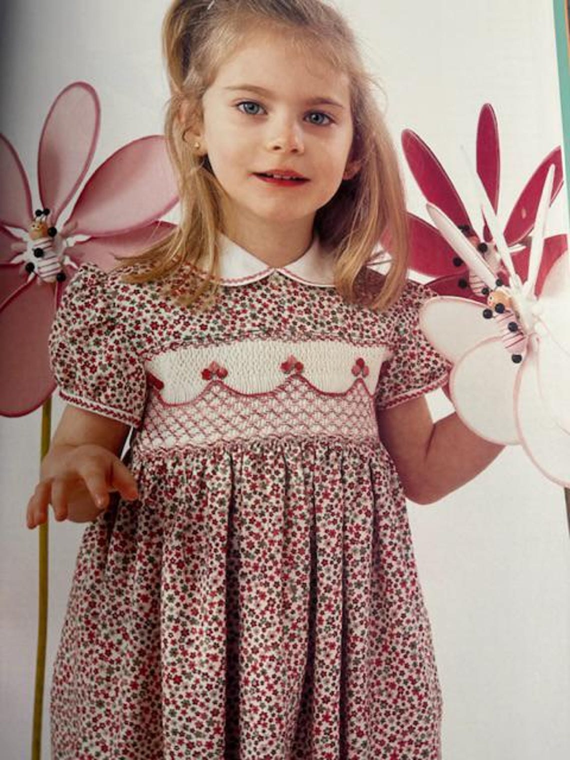 Muestras Y Motivos: Frunces Smock 22 - Spanish Smocking Magazine - Etsy