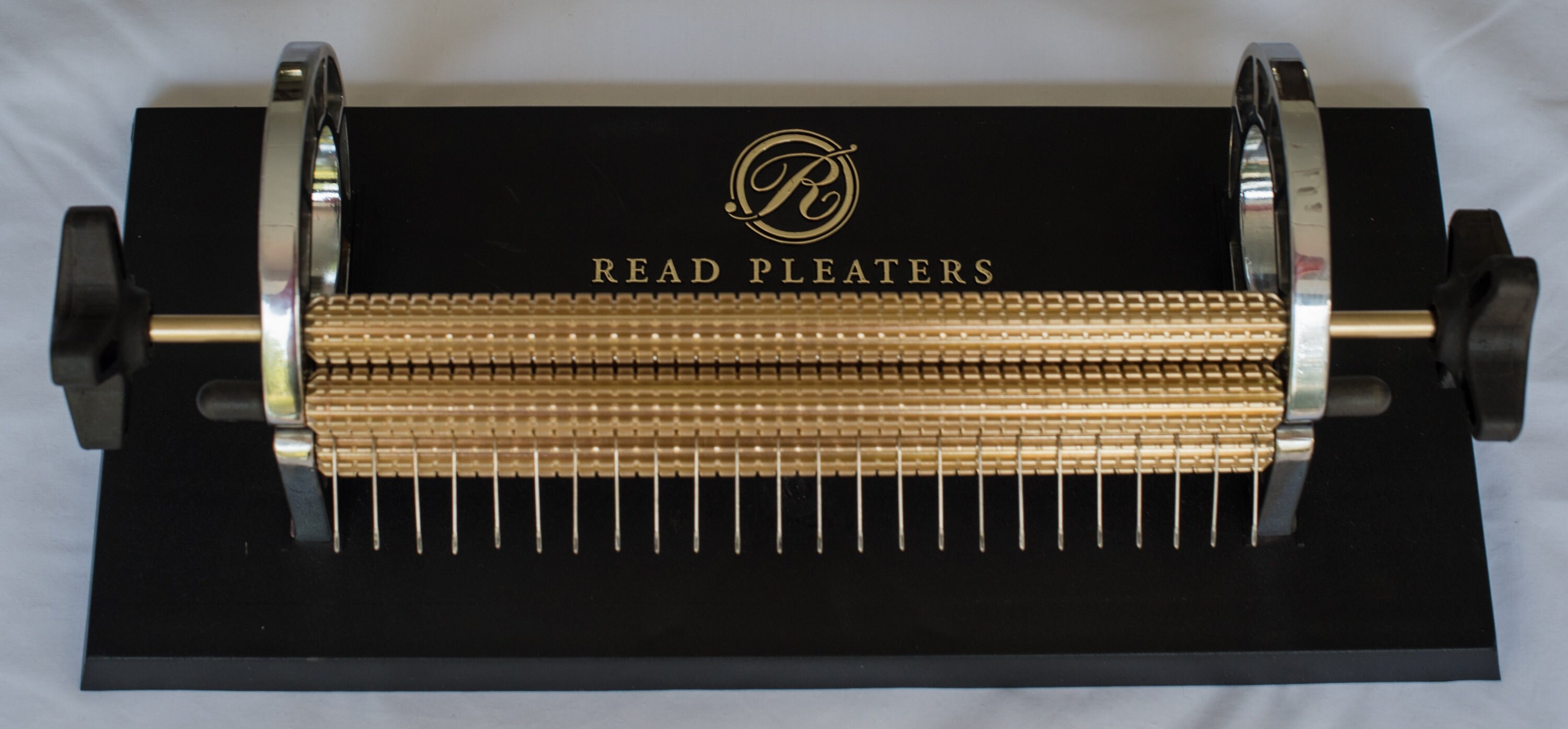 Read Pleater - Etsy