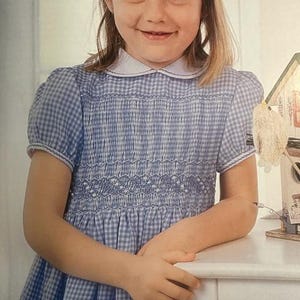 Muestras Y Motivos: Frunces Smock 22 - Spanish Smocking Magazine - Etsy