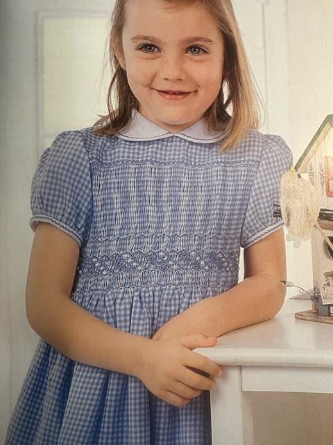 Muestras Y Motivos: Frunces Smock 22 - Spanish Smocking Magazine - Etsy