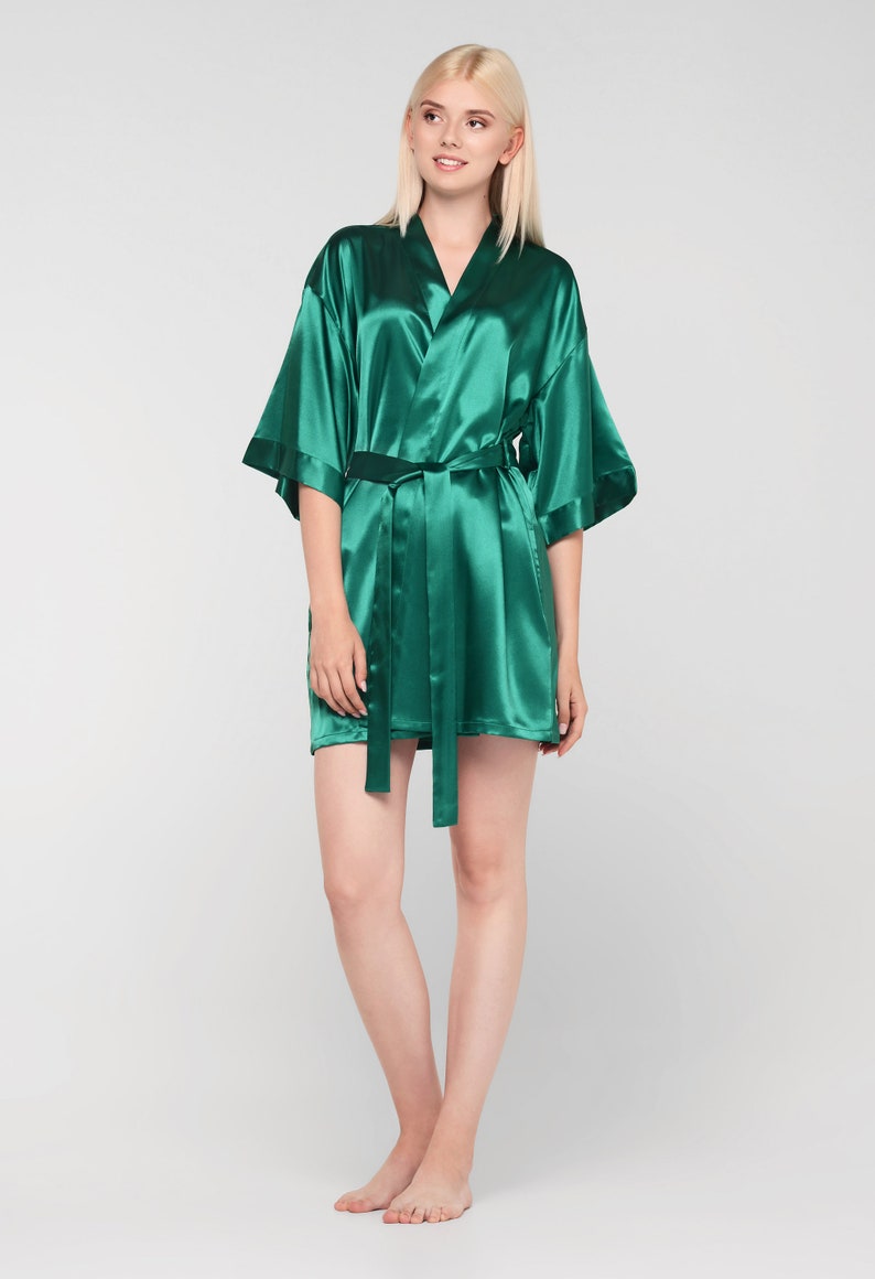 Satin Silk Short Kimono Robes Personalized With Embroidery for Bride ...