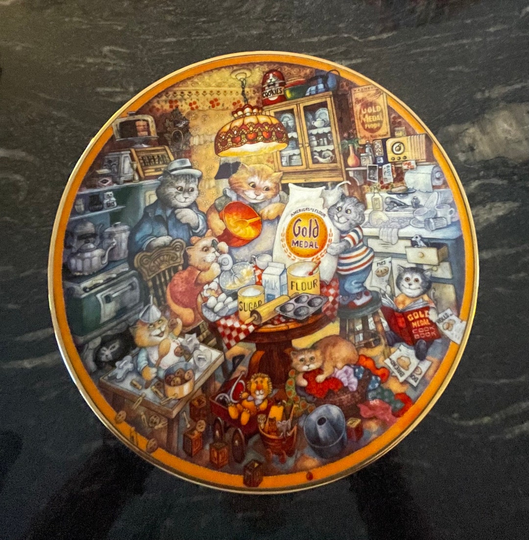 Gold Medal Flour Collector Plate: Bill Bell Cats Kitchen Scene ...