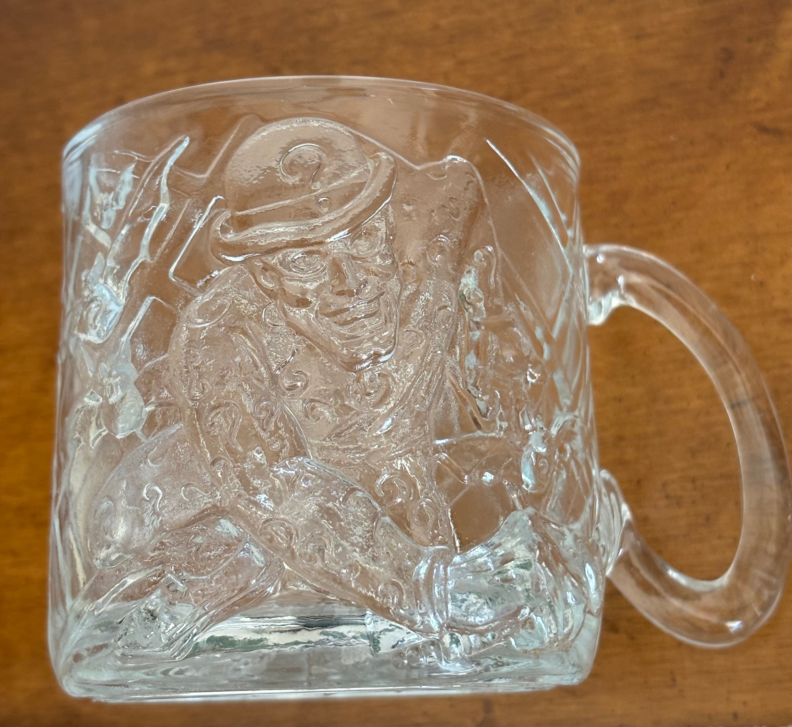 Vintage 1995 Mcdonald's 3D the Riddler Glass Mug Batman Forever 1995 DC ...