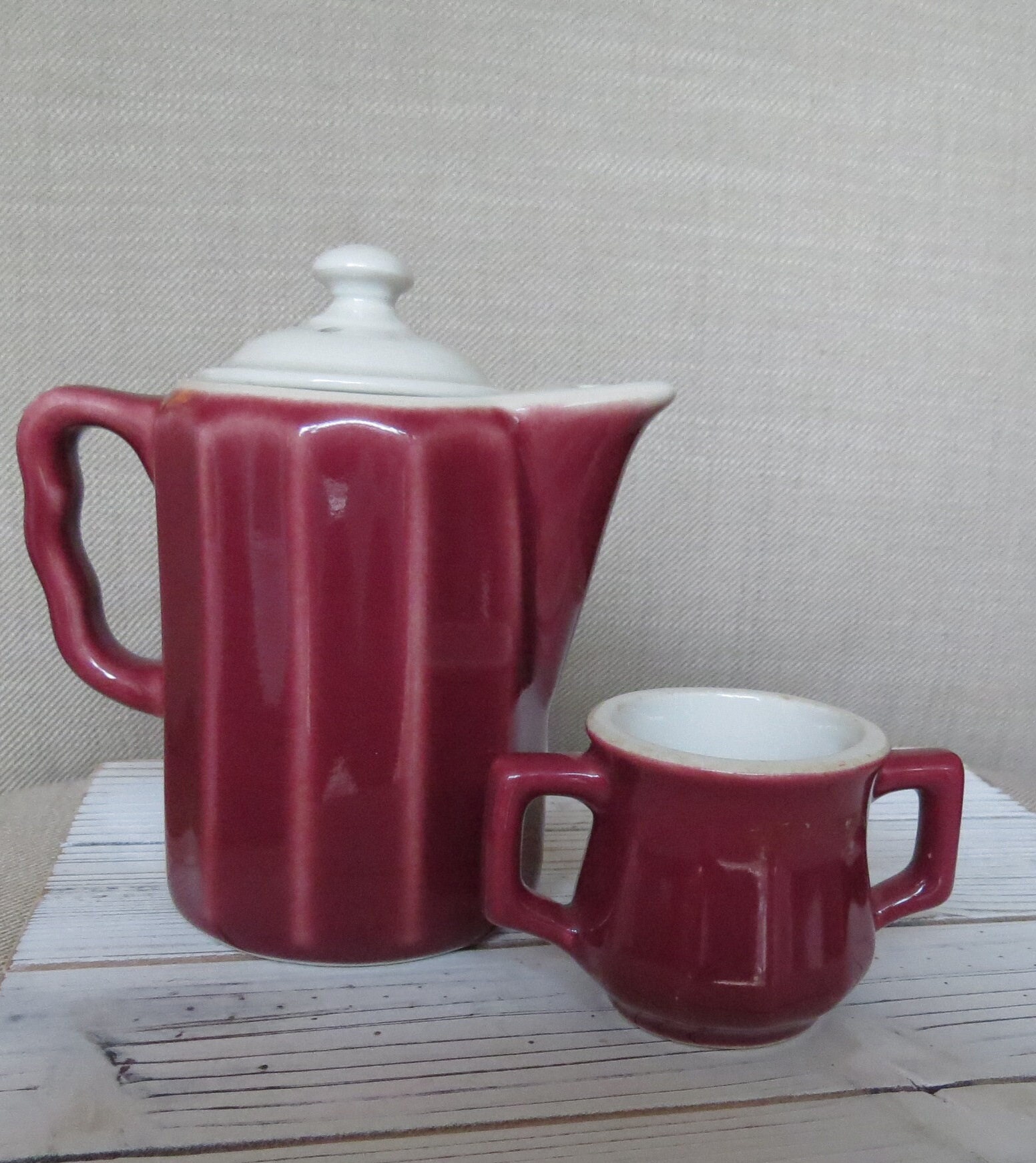 Vintage Hall Restaurant Ware Cranberry/maroon and White Ribbed 1 Cup ...