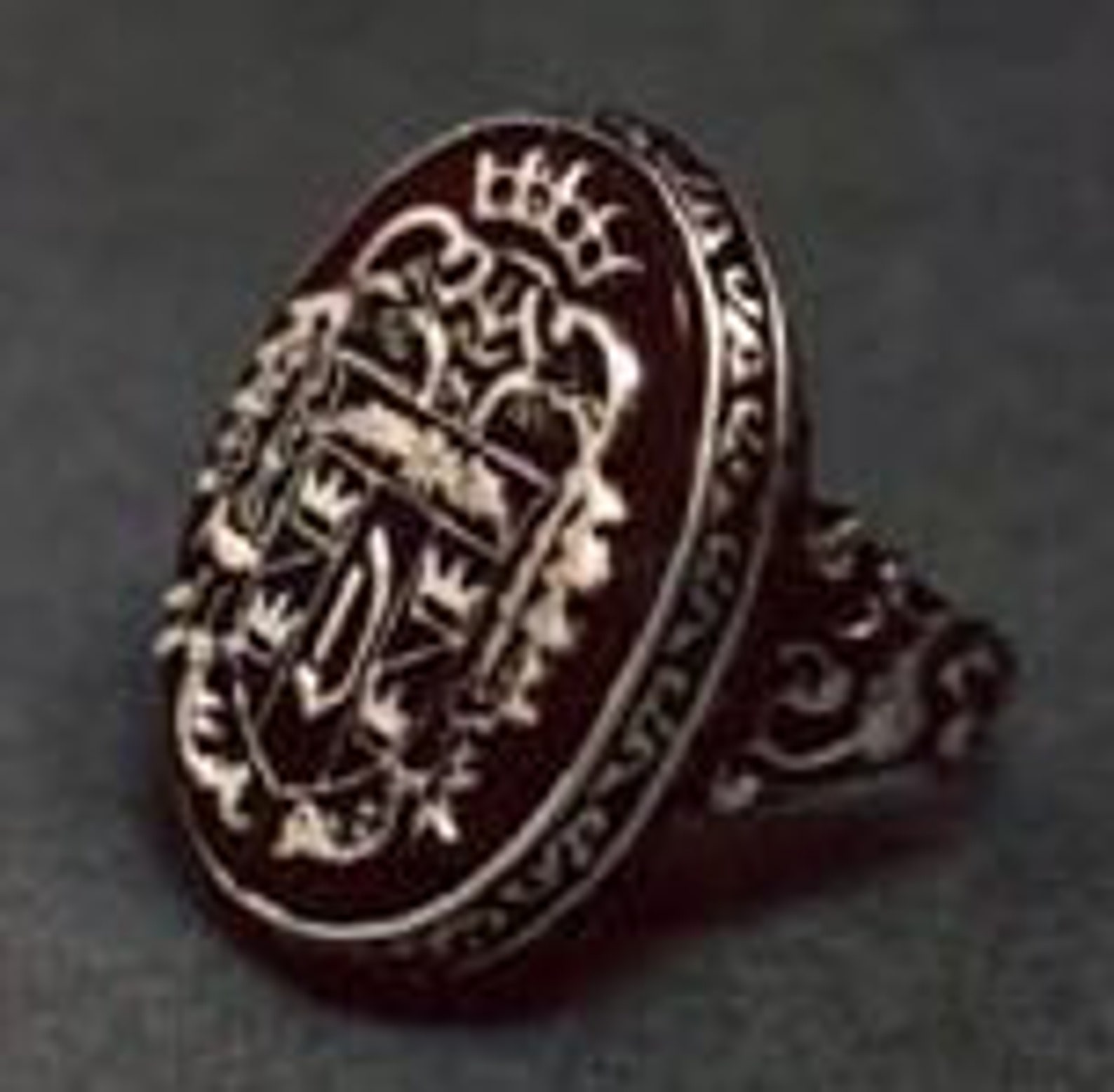 DRACULA CREST RING (the Ultimate Edition) - Etsy