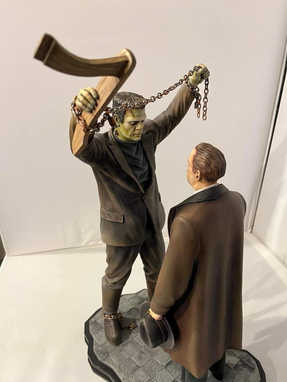 Frankenstein & Ludwig court Confrontation Resin Model Kit - Etsy