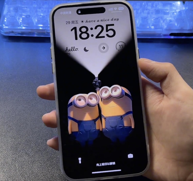 Minions Switch on the Light-iphone and Android Live Wallpaper ,digital ...