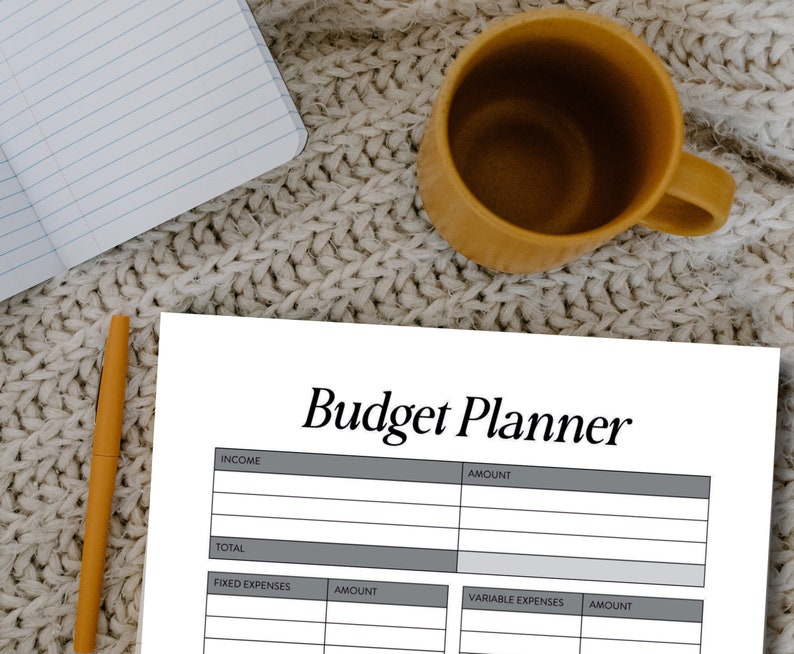 Printable Money Planner | Budget Planner, Debt and Bill Tracker ...