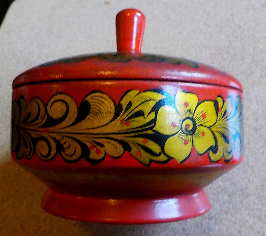 Vintage Russian Lacquered Pot - Etsy