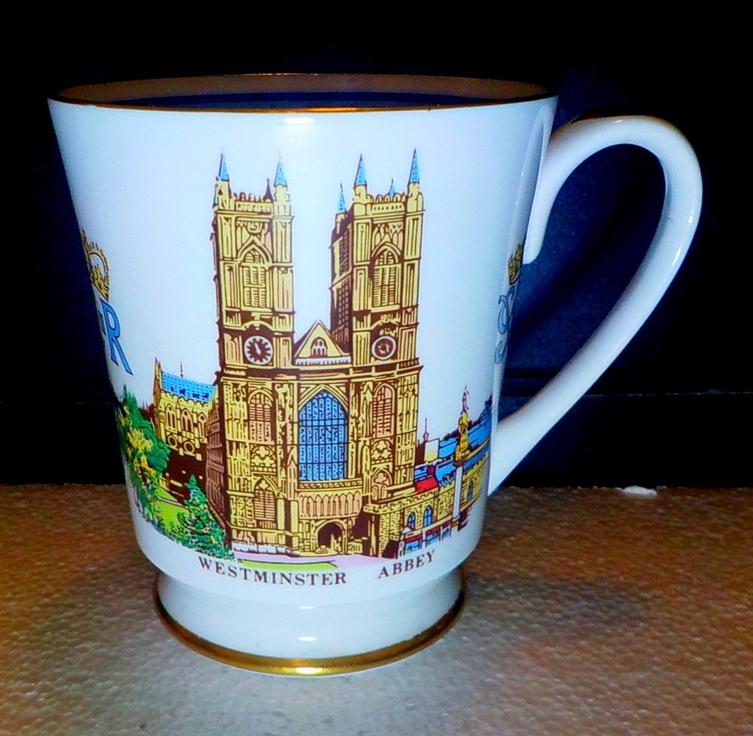 Queen Elizabeth II and Prince Philip Silver Anniversary Mug by Aynsley ...