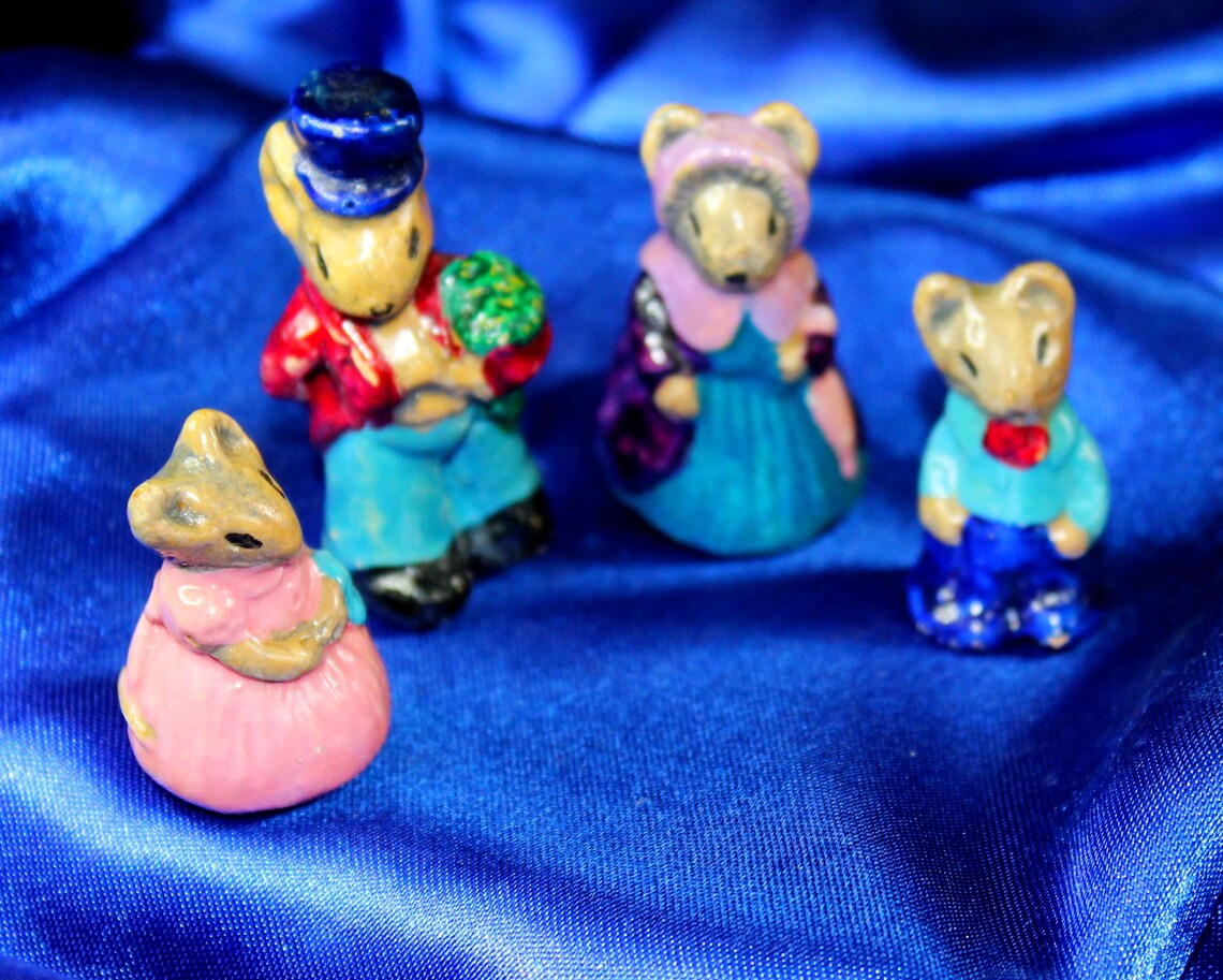 4 Antique Dutch Mouse Family Chalkware Figurines - Etsy
