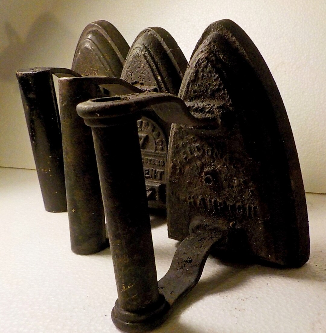 Set of Three Victorian Sad Irons - Etsy