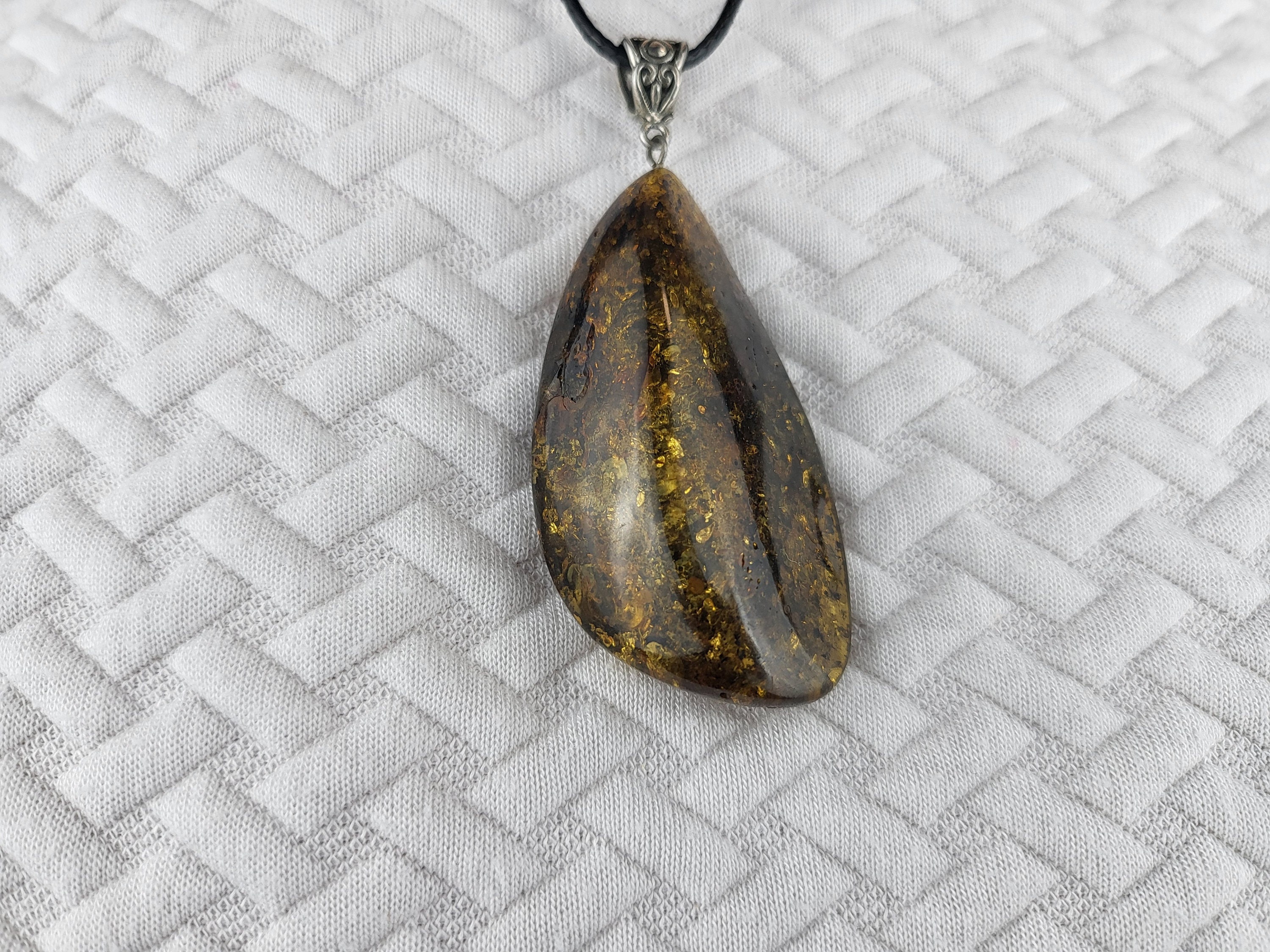 Green Amber Pendant, Natural Green Color, Beautiful Pendant, Natural ...