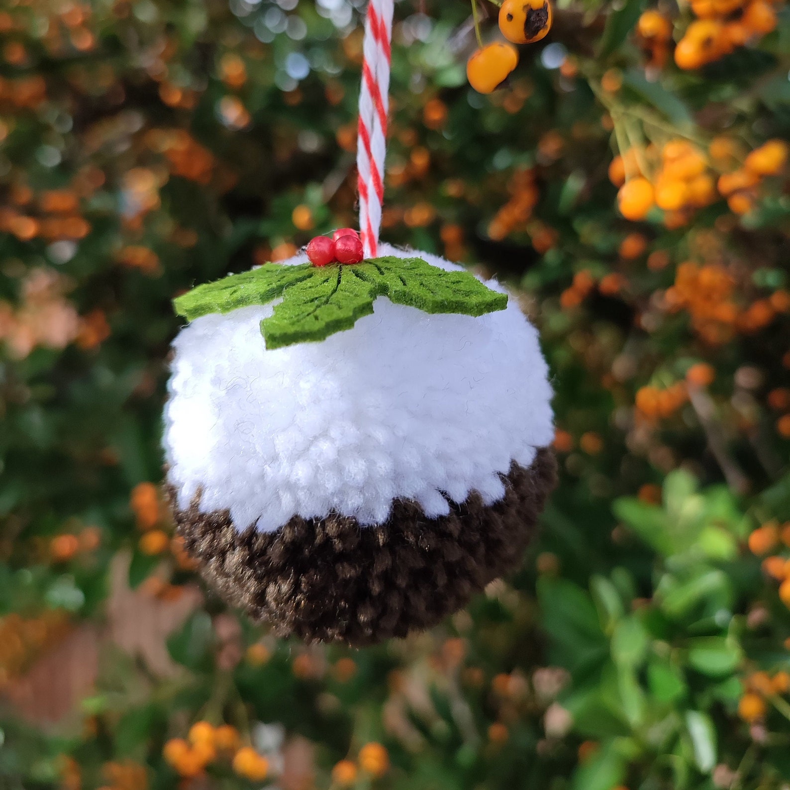 Christmas Pudding Pom Pom Hanging Decoration Pom Pom Christmas ...
