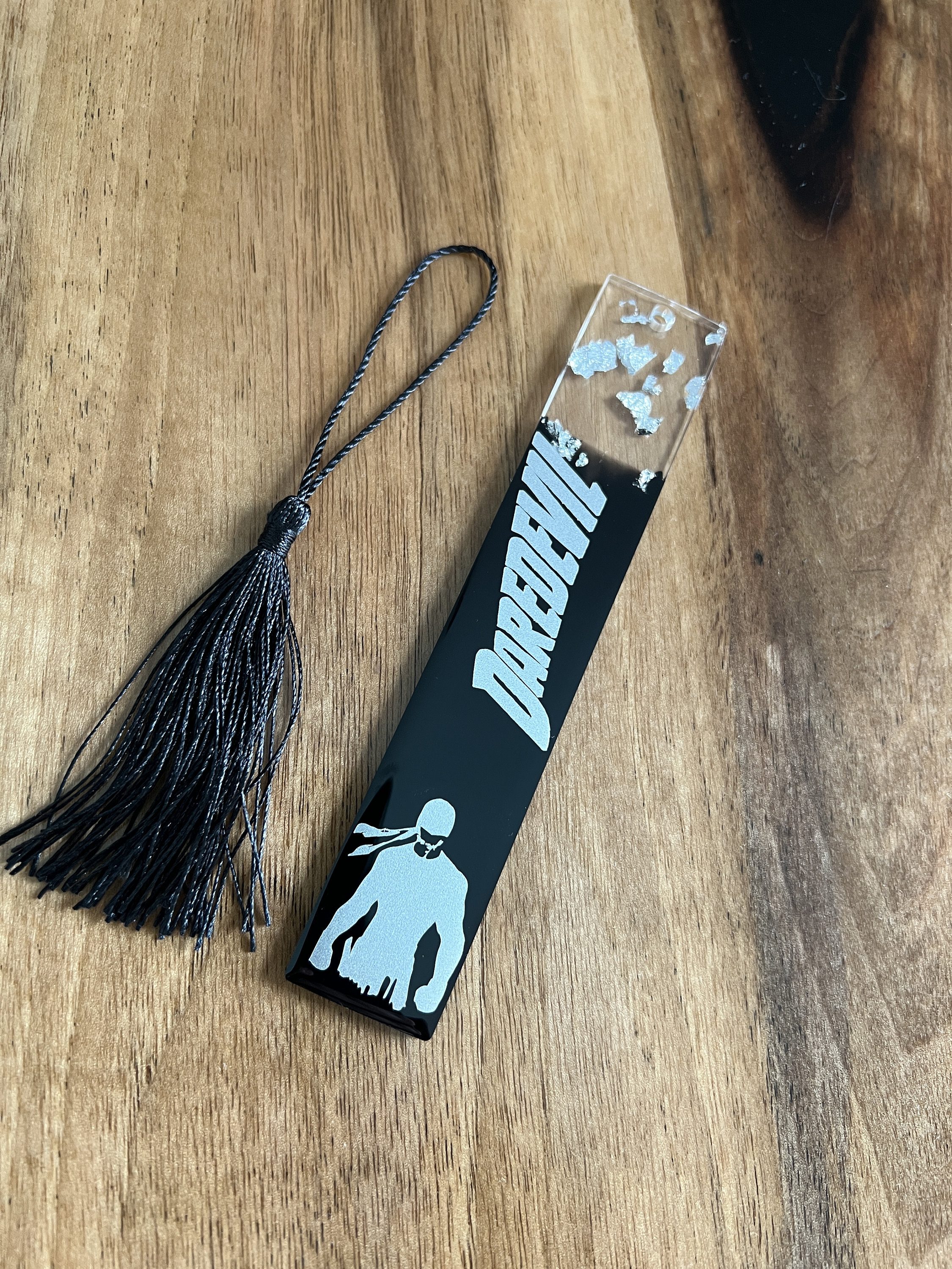 Epoxy Resin Bookmarks Inspired by the Superheroes of the Marvel ...