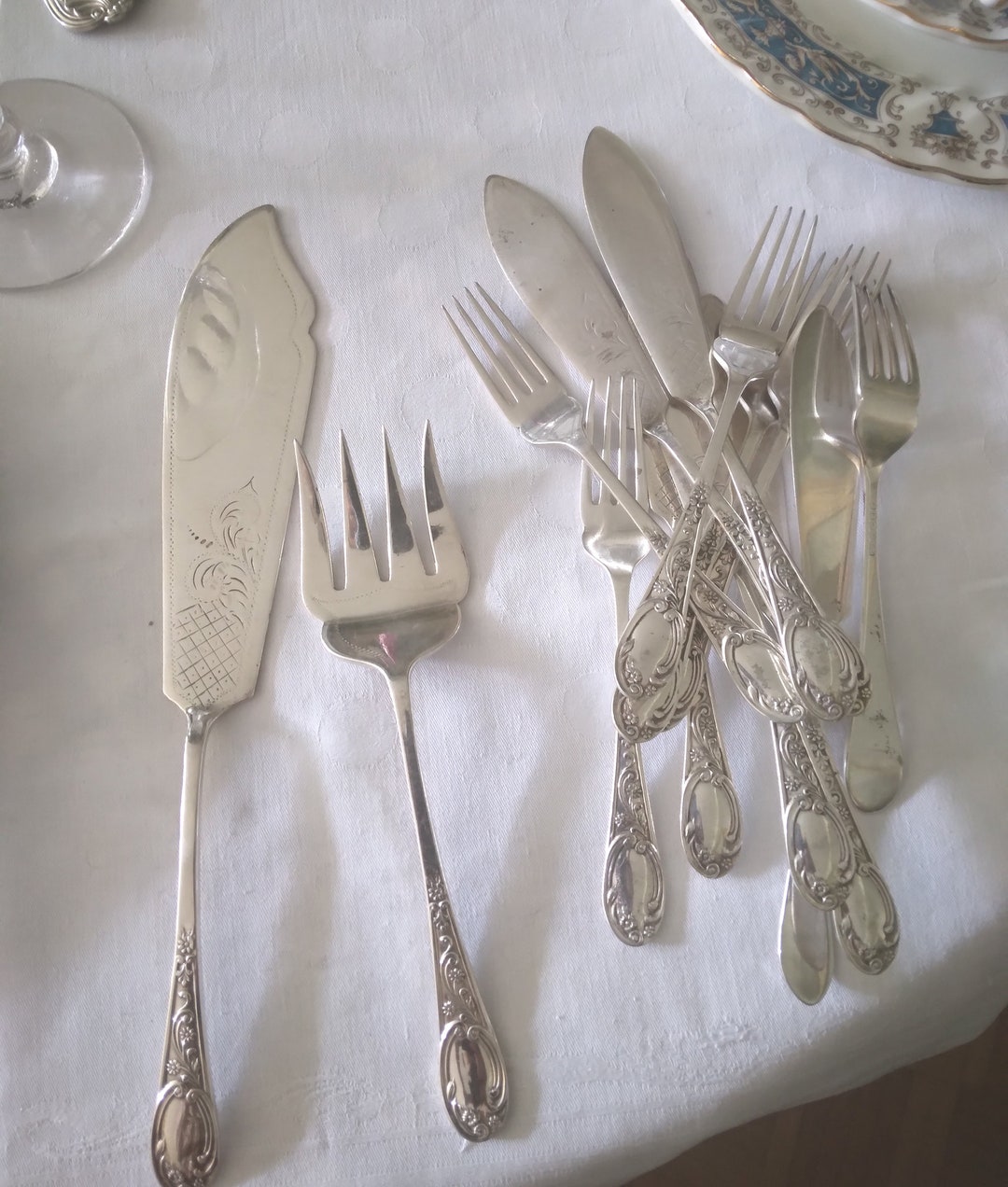 B8 Fish Cutlery Set for 6 People and Matching Mats 14 Pieces Vintage ...