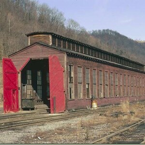 N Scale 3d-printed Model Kit Single Engine House With Instructions ...