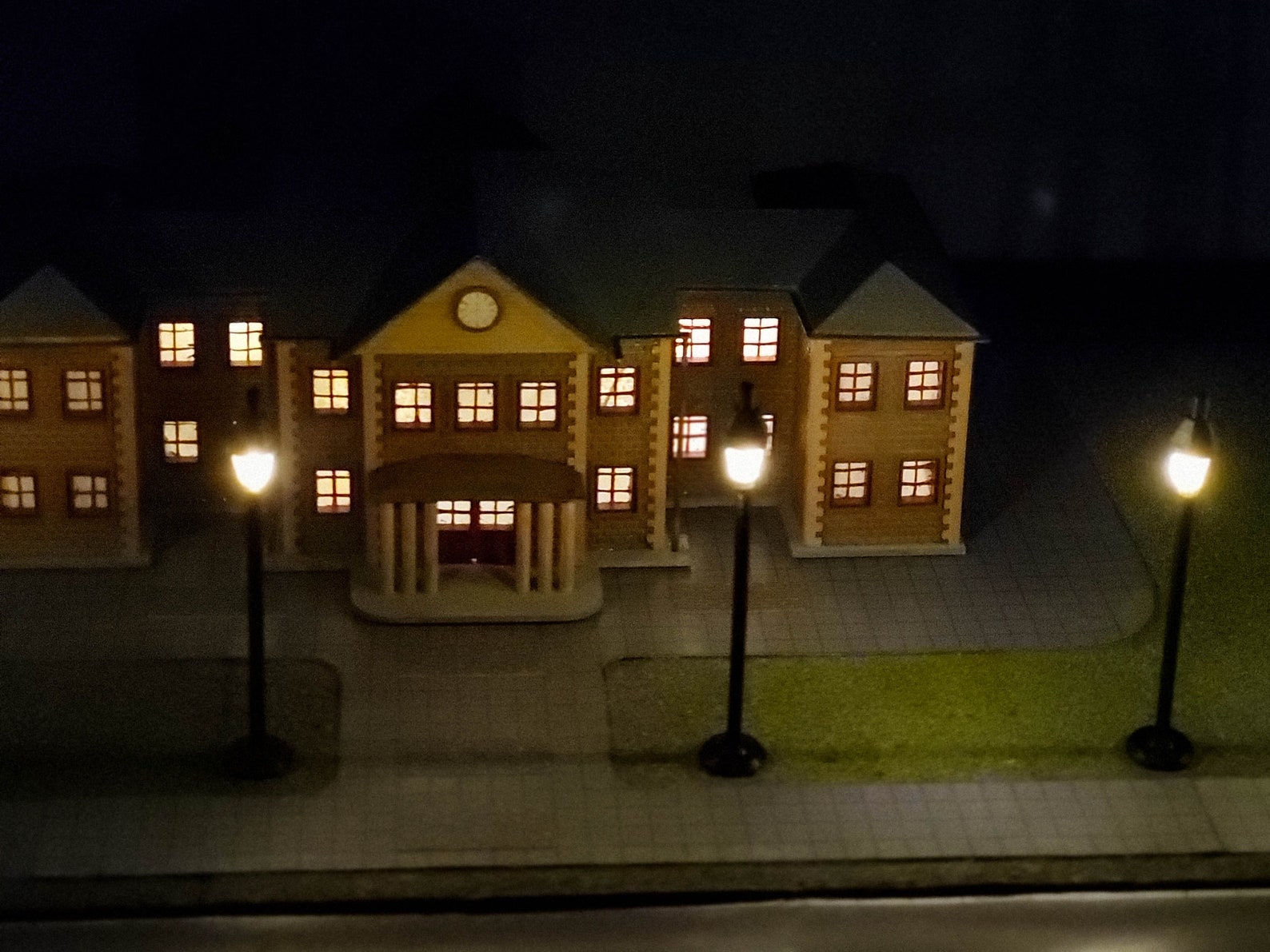 N Scale Lights 3D Printed Ready to Paint and Install. Comes With Wire ...