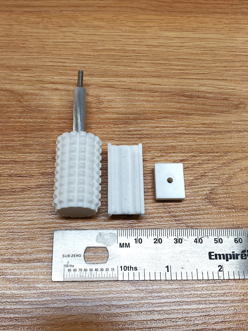 Z Scale TRACK CLEANER Kit With 4 Cleaning Pads Included 3D Printed for ...