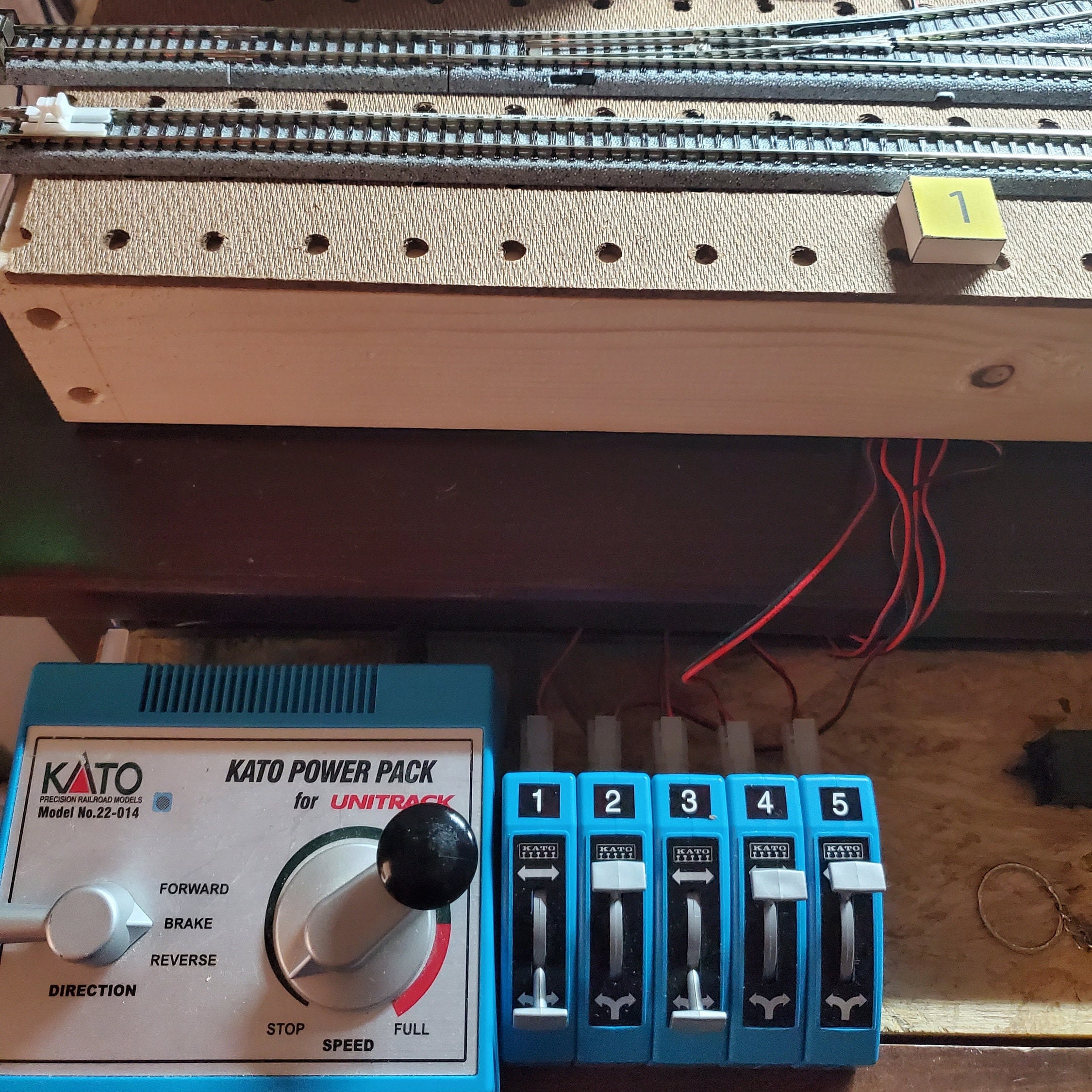 N Scale Track Teaching Tools That Lets You See What Switch is Working ...