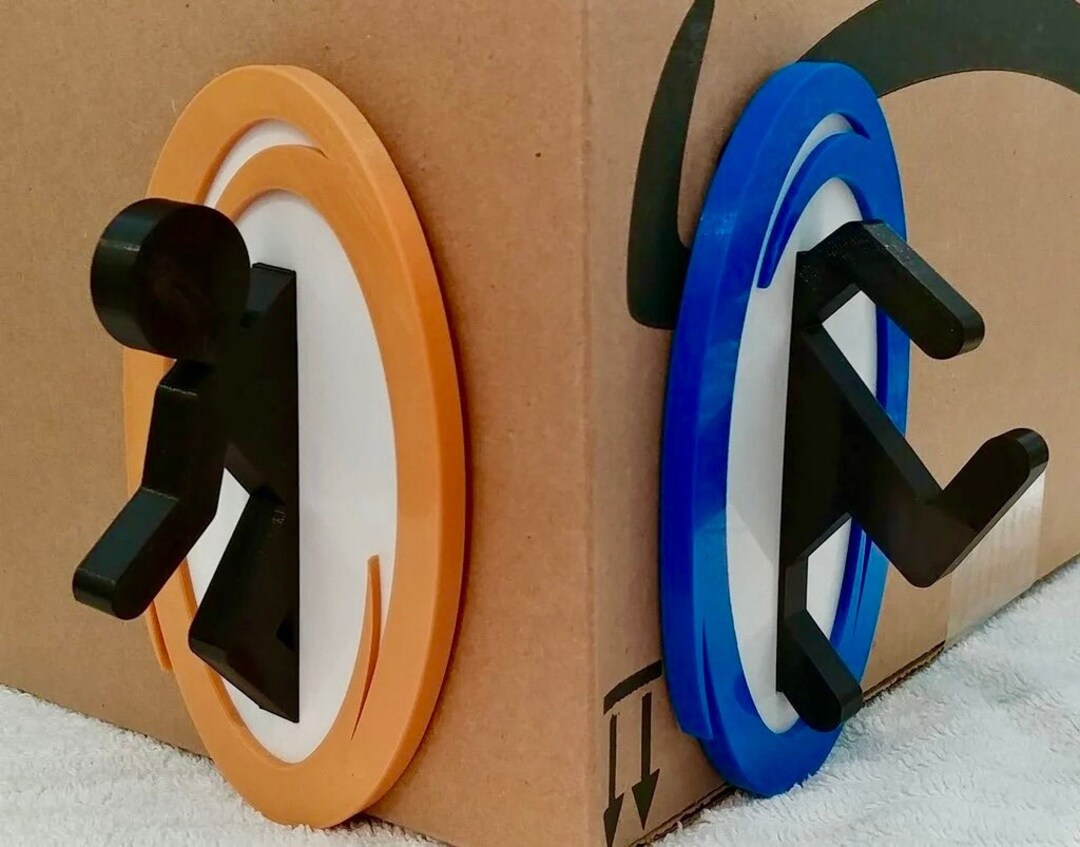 Portal 2-inspired Wall Decoration - Dynamic Two-piece Figurine ...
