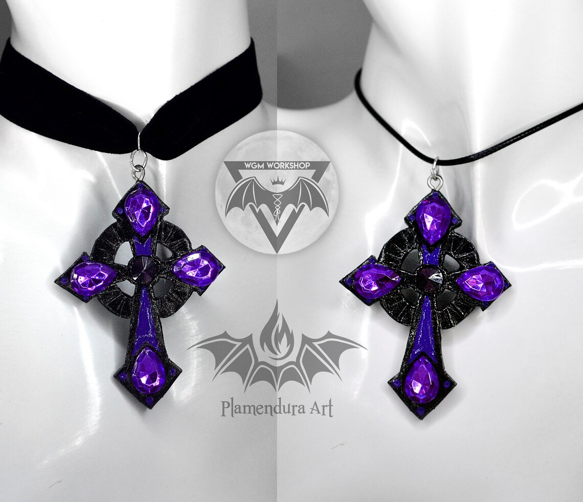 Violet Vampire Royal Choker Amulet Unisex Pendant With Violet ...