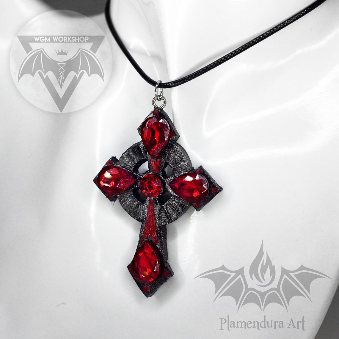 Bloody Vampire Royal Choker Amulet Unisex Pendant With Red Rhinestones ...